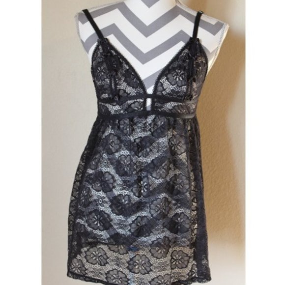 Betsey Johnson | Intimates & Sleepwear | Betsy Johnson Lingerie 623nwot ...